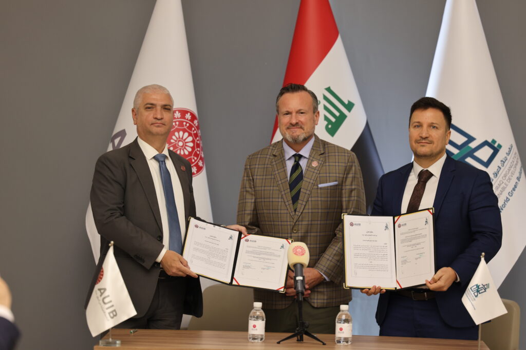 AUIB Signs Memorandum of Cooperation with “Janaeen Al-Iraq for ...